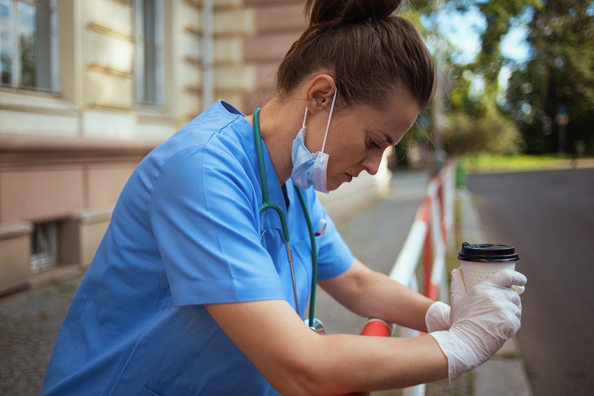 Pandemic Healthcare Workers at Risk for Mental Health Issues